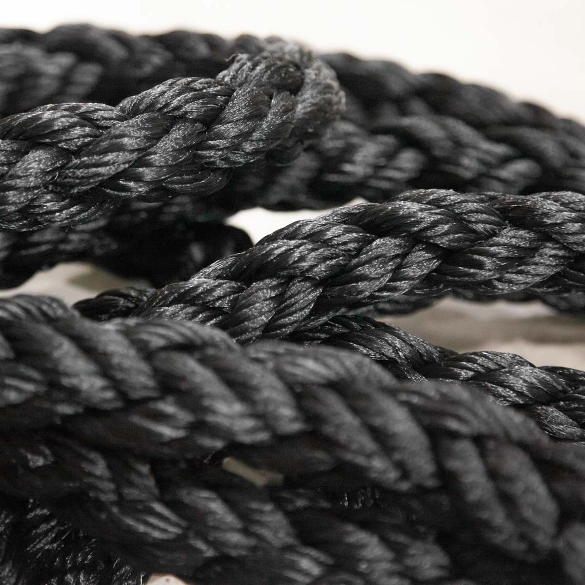 1 1/2" 8 Strand Polypropylene - Black — Knot & Rope Supply